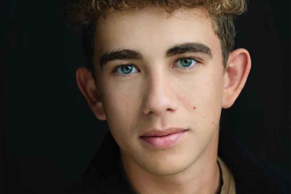 Gil ’26 Joins Original Broadway Cast of ‘The Lost Boys: The Musical ...