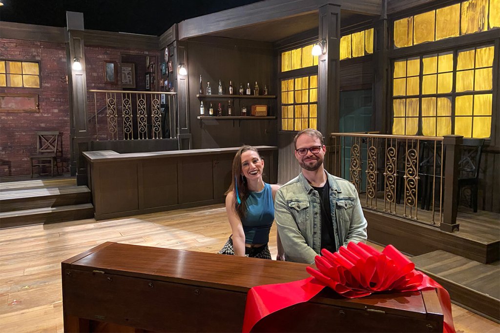Hoffman ’15 and Dill ’17 Collaborate in ‘Once’ at Laguna Playhouse ...